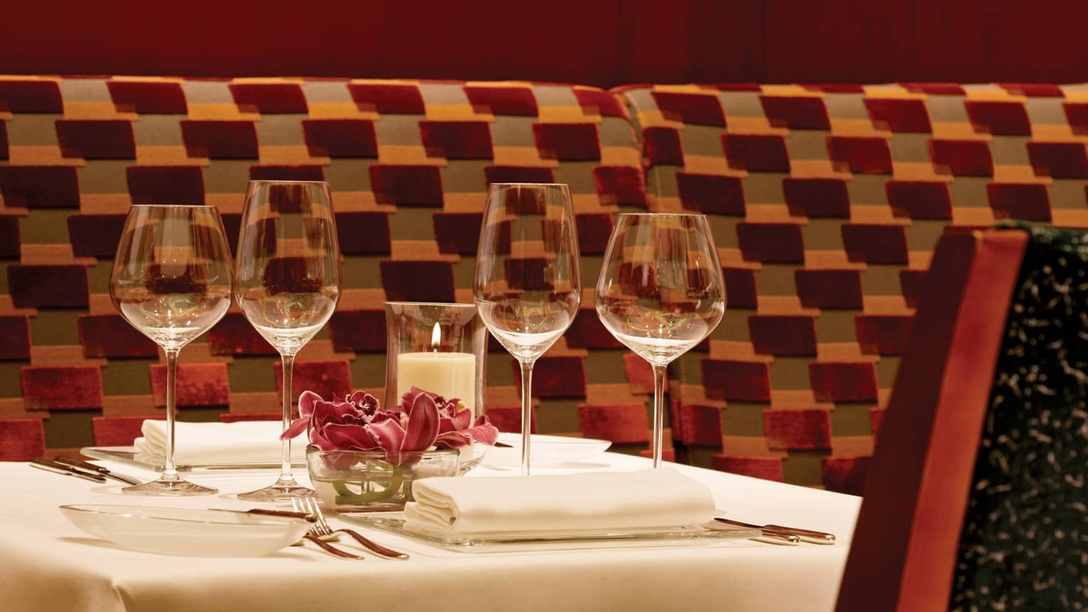 Aer Rooftop Bar - Tatinta