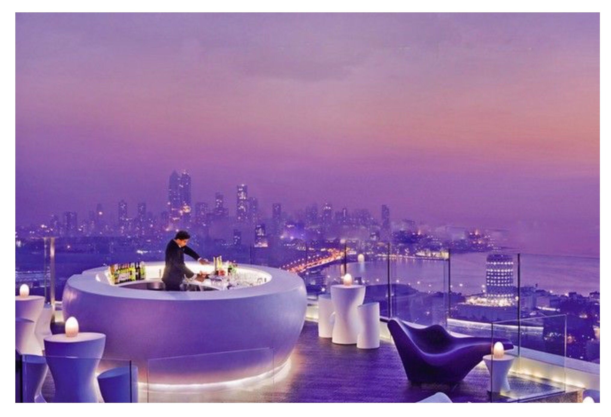 Aer Rooftop Bar - Tatinta